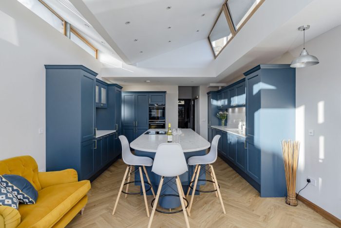 Fitted Kitchens Ayrshire | Bespoke Kitchen Design by 21 Kitchens - We ...
